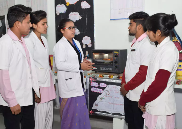 KMC College Of Nursing & Paramedical Sciences Maharajganj 2025-26: Admission, Courses, Fee ...